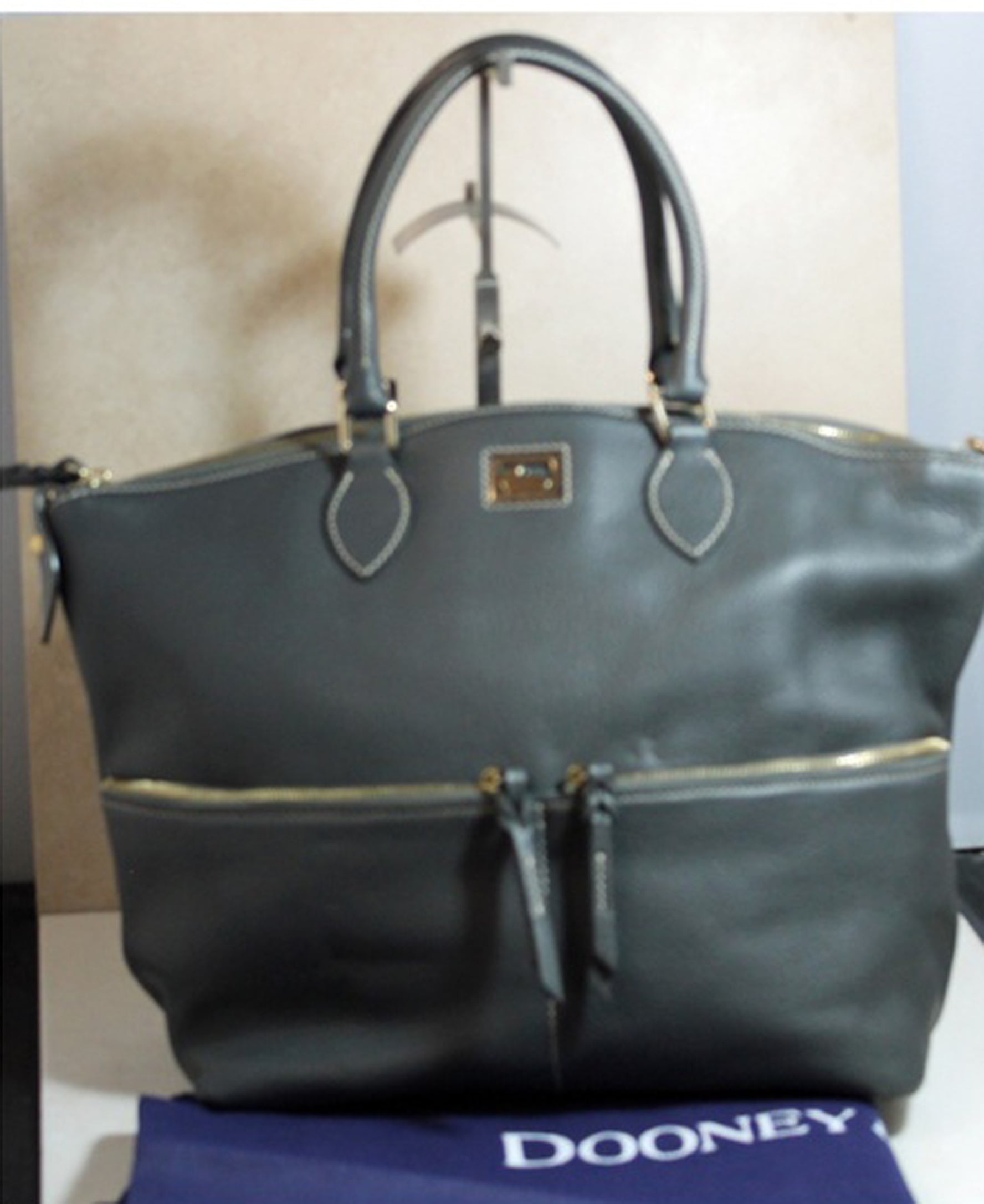 Dooney & Bourke Purse: Leather Dillen Grey Large Pocket Satchel with D